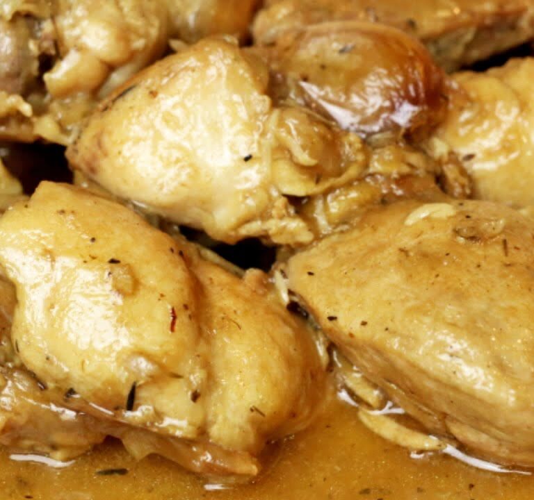 Pollo en salsa - Recetas de Guisados